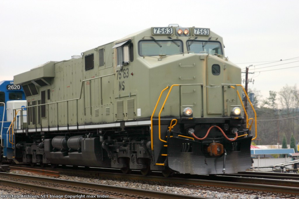 NS 7563